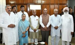 HAU का हरियाणा विधानसभा की विशेषाधिकार समिति ने किया दौरा